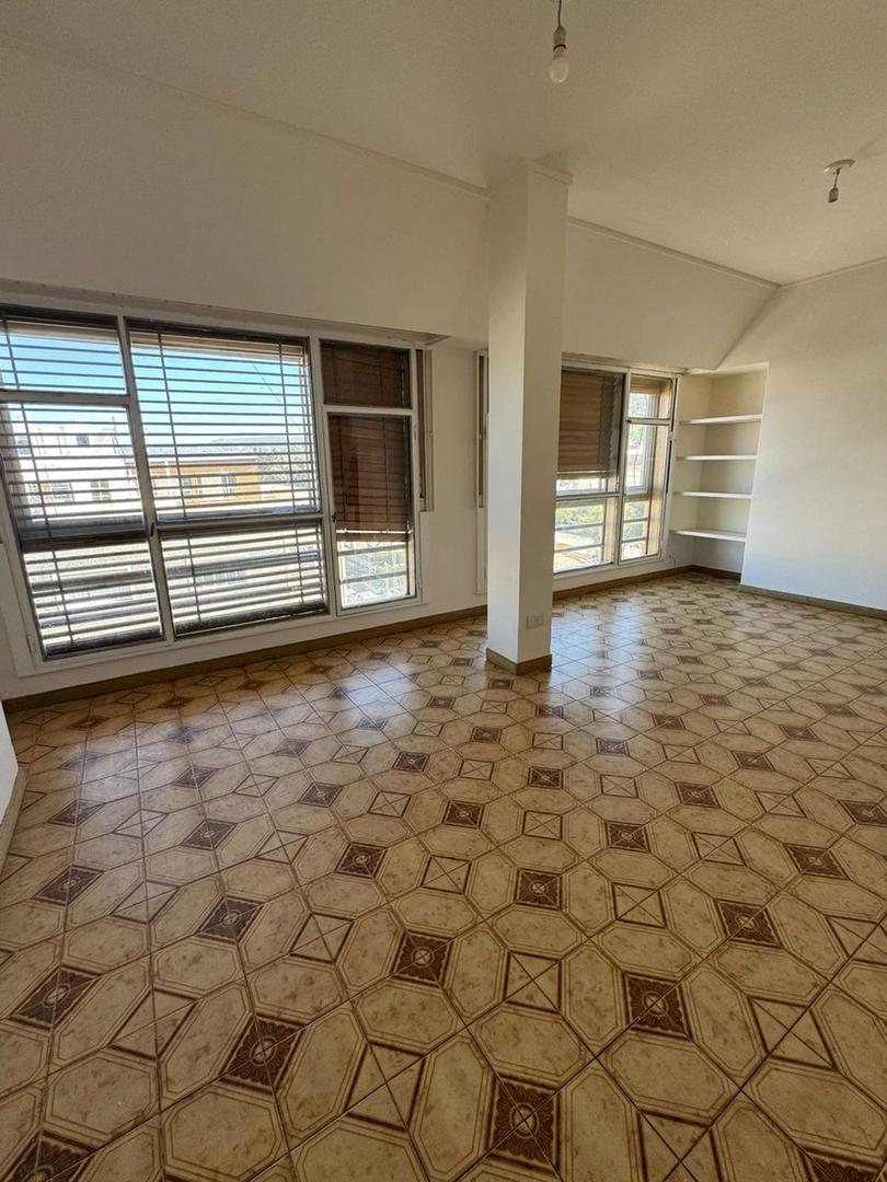 Departamento Venta 4 ambientes 46 años, 82m2, Leandro N. Alem 700 ...
