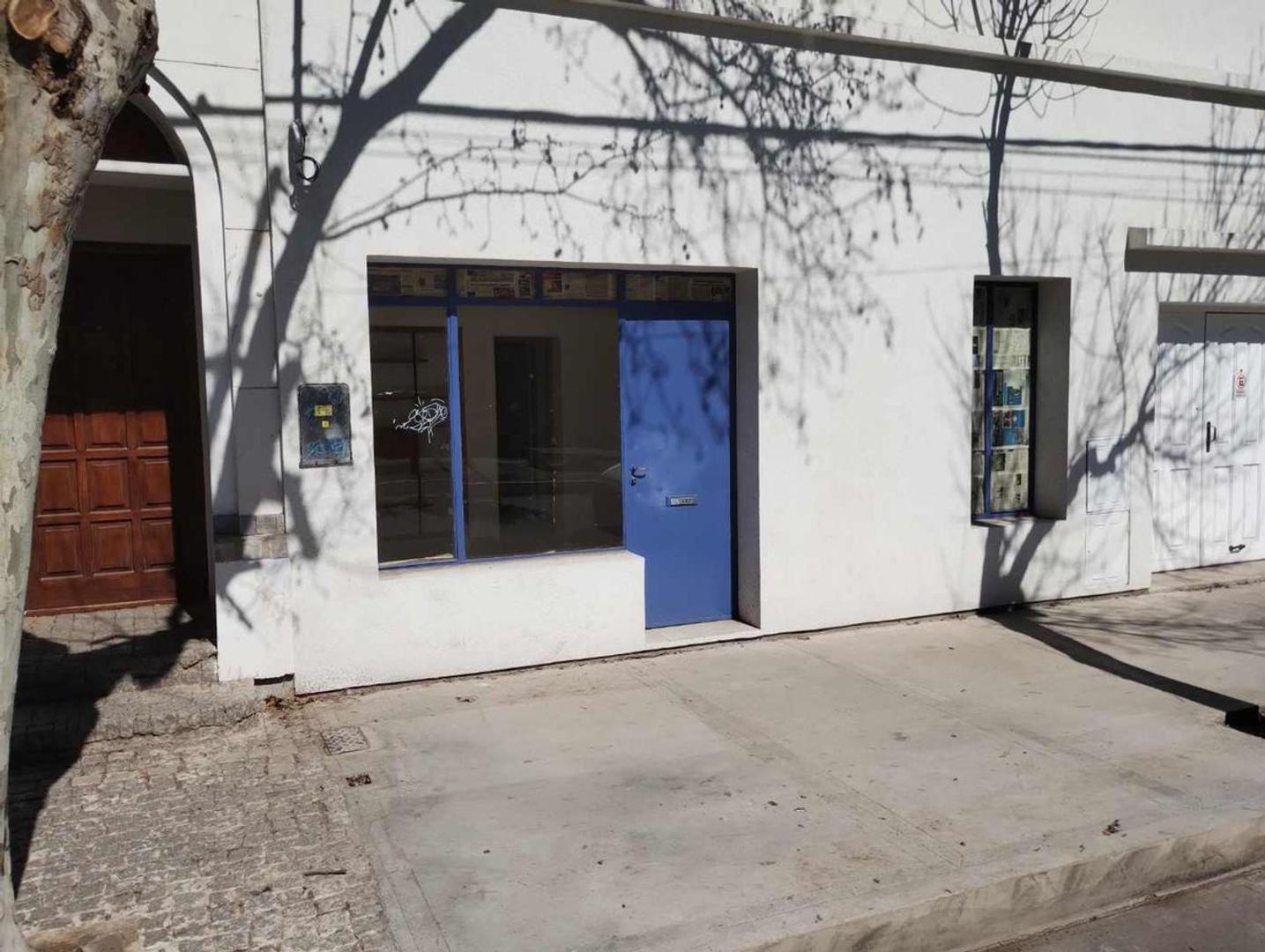 Alquiler Local, 1 año, Avenida San Martín Oeste 200, Santa Rosa | Argenprop