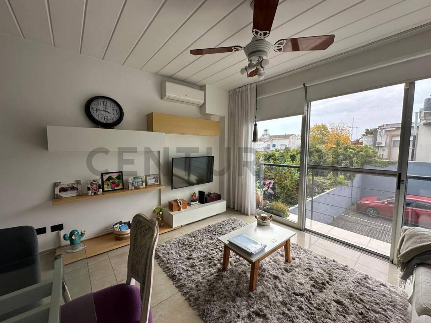 Venta Departamento 16 años 1 dormitorio, 46m2, 1 cochera, Saenz ...