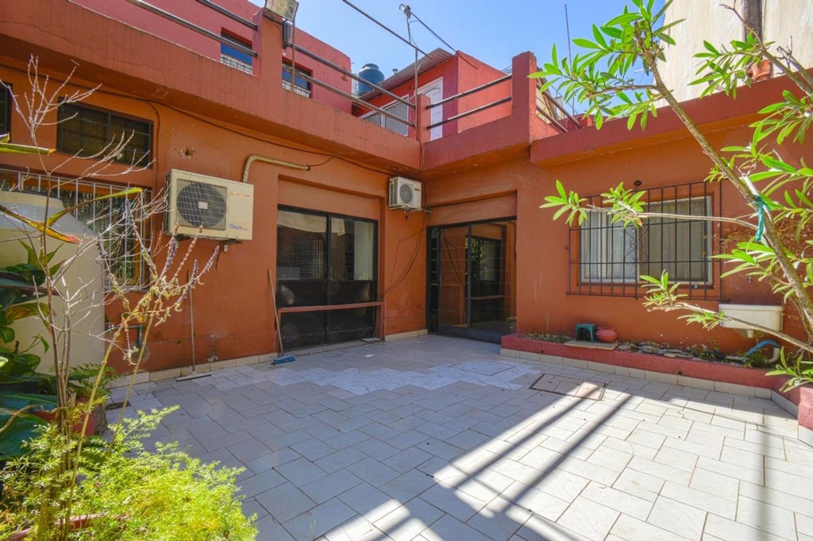 Local Venta, 36 años, Avenida Juan Segundo Fernández 0, San Isidro ...