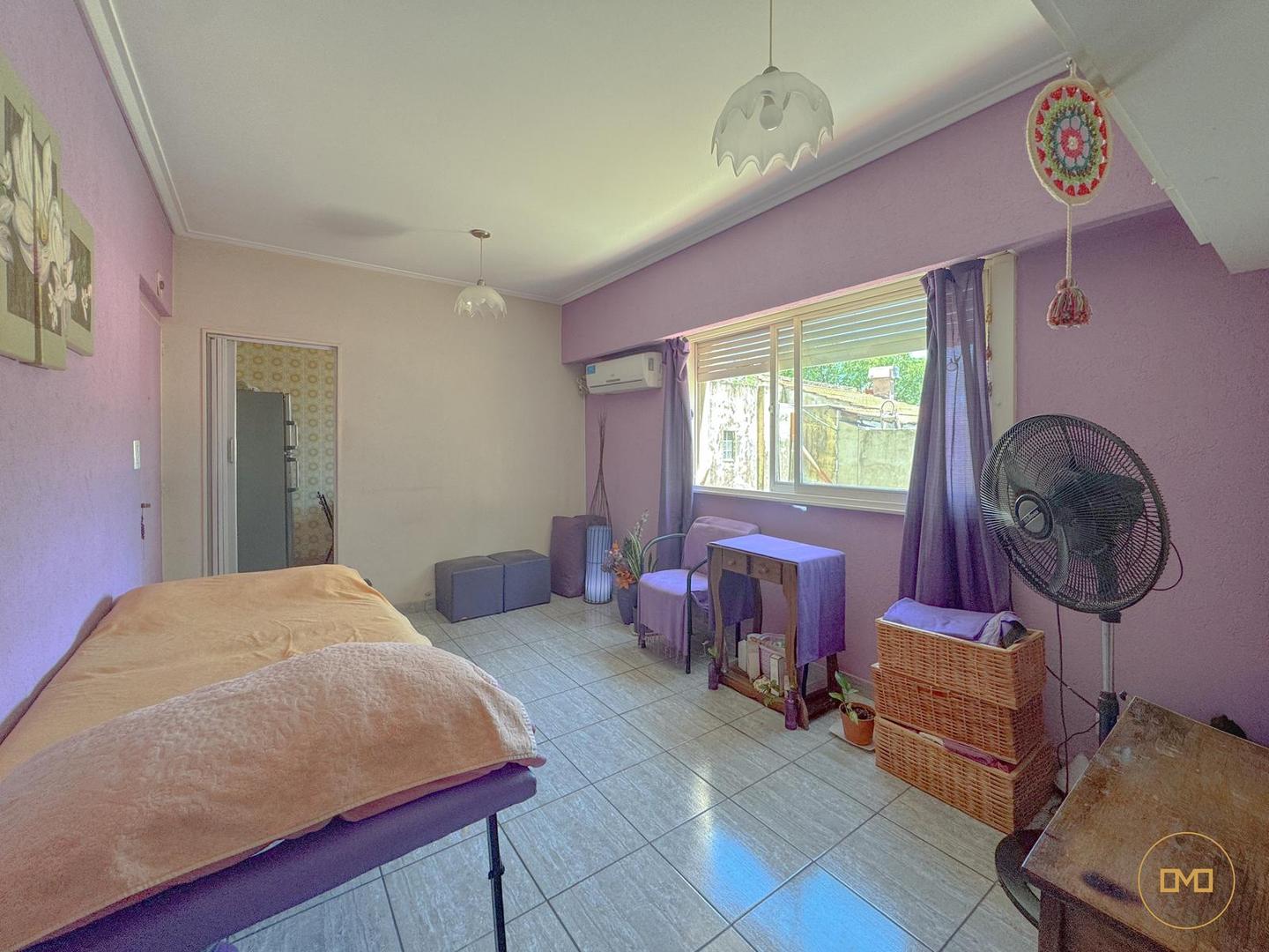 Venta Departamento 28 años 1 dormitorio, Lateral, Norte, La Rioja 1800 ...