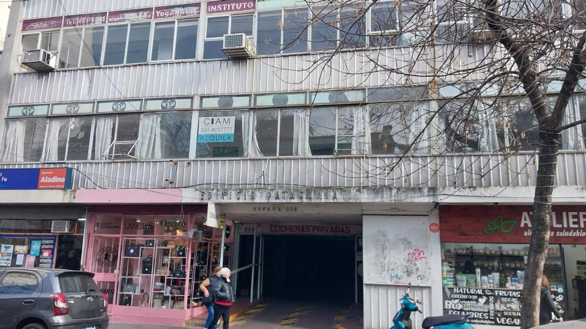 COCHERA PLANTA BAJA ESPAÑA 866, España 800, Rosario | Argenprop