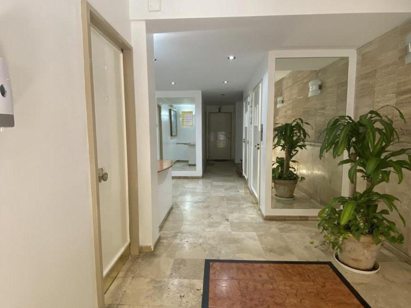 Departamento Venta 55 años monoambiente, Interno, 18m2, Coronel Diaz ...