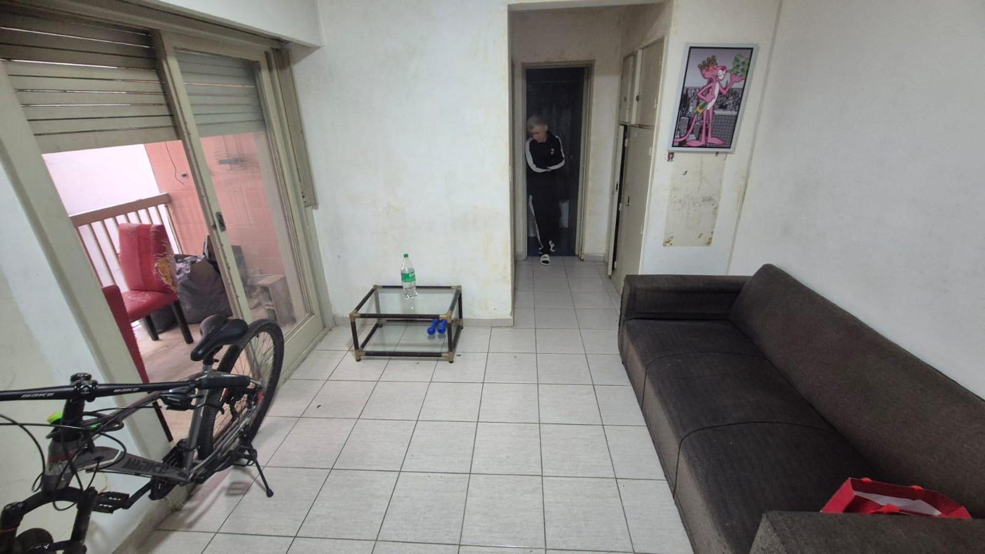 Departamento Venta 2 ambientes 45 años, 35m2, con balcón, San Martín ...