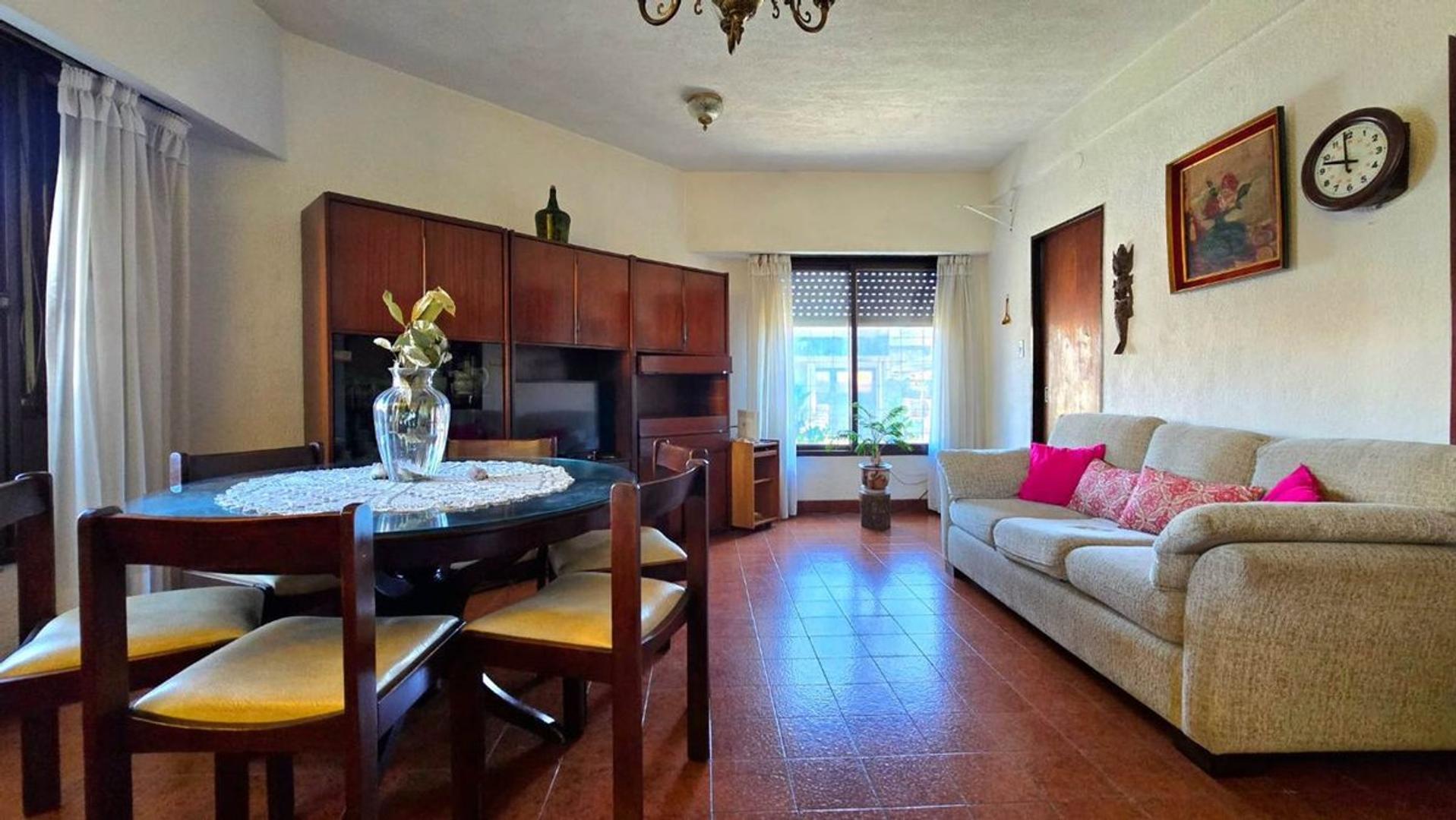 PH Venta 4 ambientes 47 años, 84m2, 1 cochera, Buenos Aires 6100, Villa ...