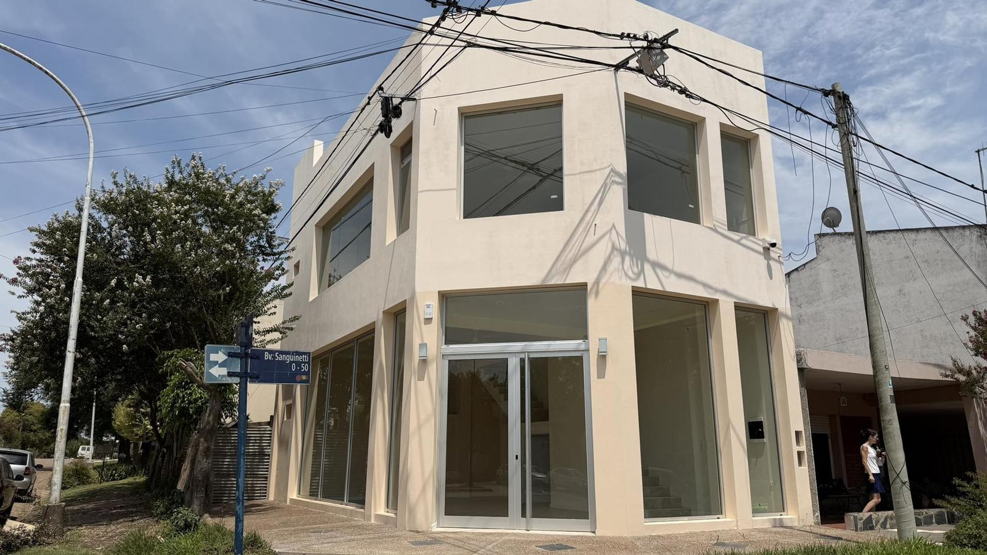 Local Alquiler, a estrenar, Local Comercial En Calle 12 Abril Colon ...