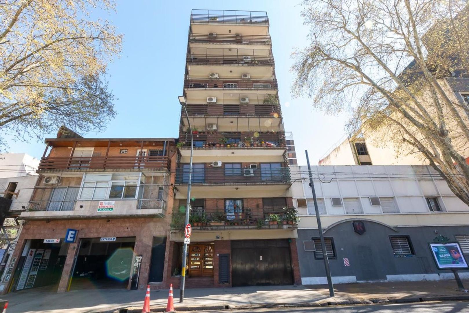 Departamento Venta 4 ambientes 38 años, 71m2, con balcón, Avenida Juan ...