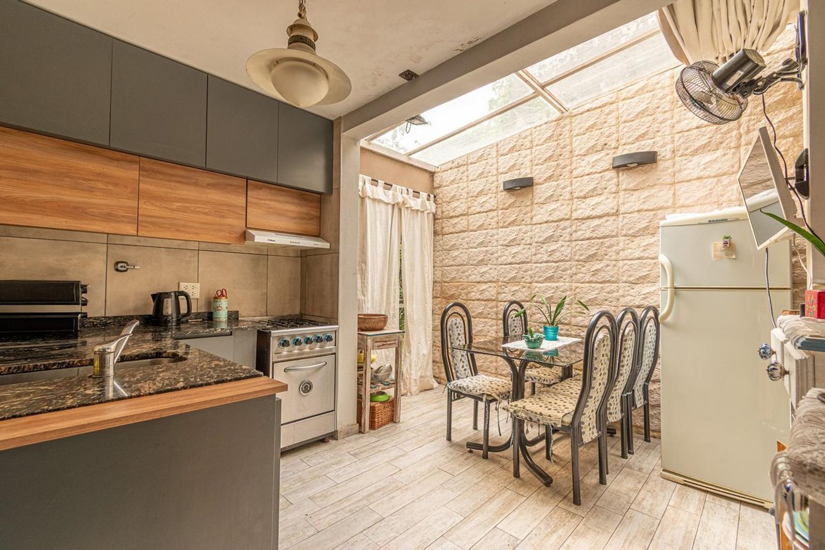 Venta PH 36 años 4 dormitorios, 90m2, Almirante Eduardo O'connor 300 ...