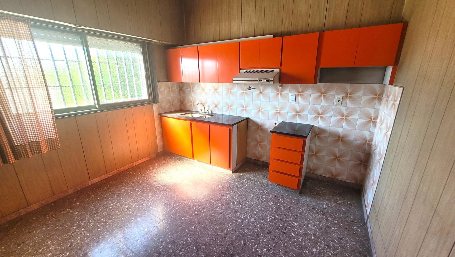 Venta PH 65 años 2 dormitorios, Frente, 119m2, Odonell 4300, Villa ...