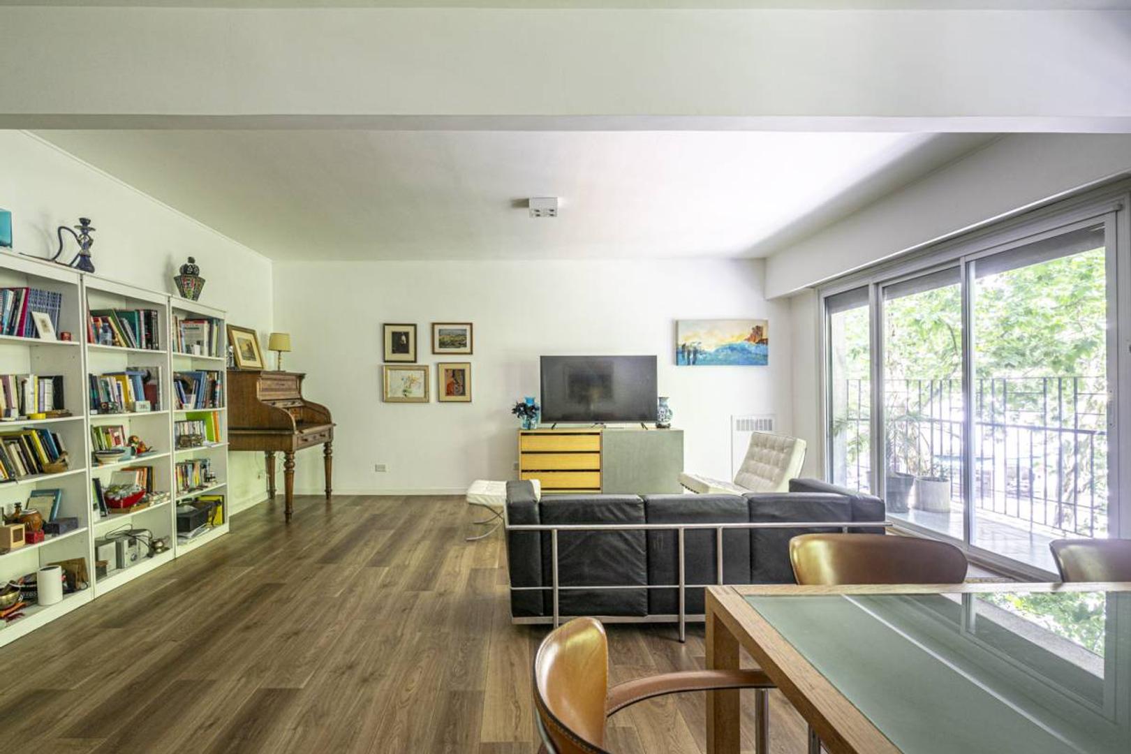 Venta Departamento 2 dormitorios 62 años, acepta mascotas, Frente ...