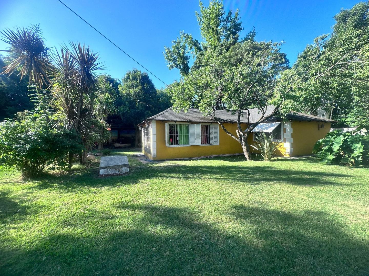 Venta Casa 1 dormitorio, 1 cochera, 50m2, Luis Bernadez, Parque Sakura ...