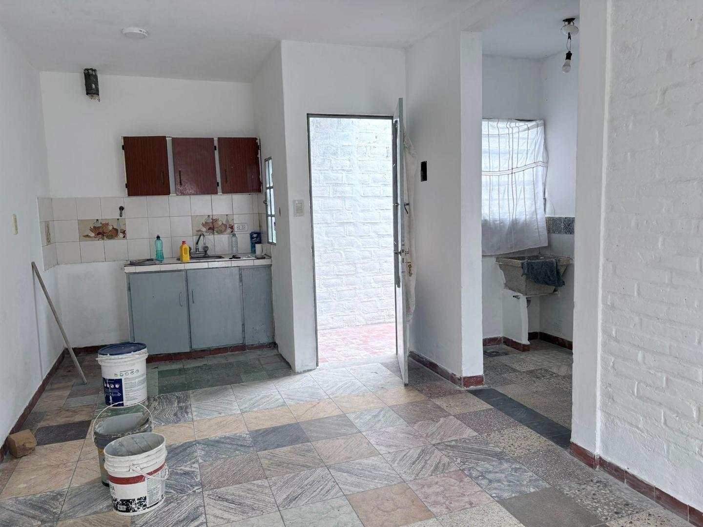 Alquiler Casa 1 dormitorio a estrenar, Caupolicán 900, Las Flores ...