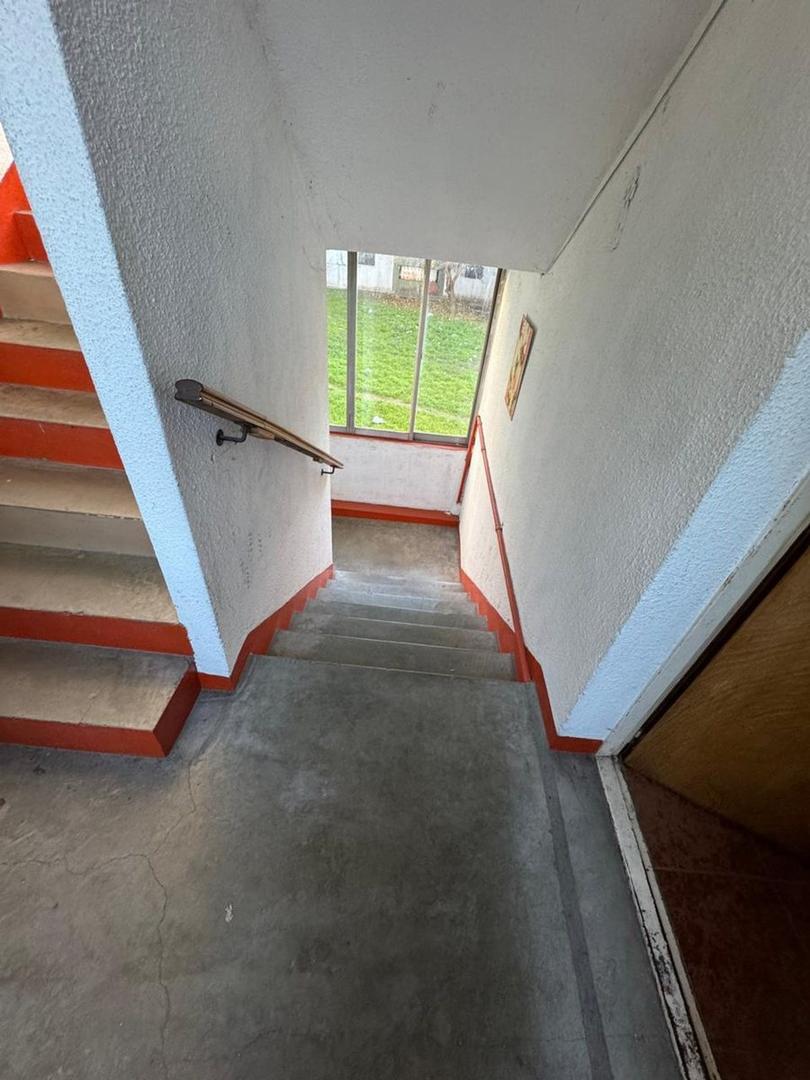 Venta Departamento 2 dormitorios 45 años, 46m2, 1 cochera, Banfield ...