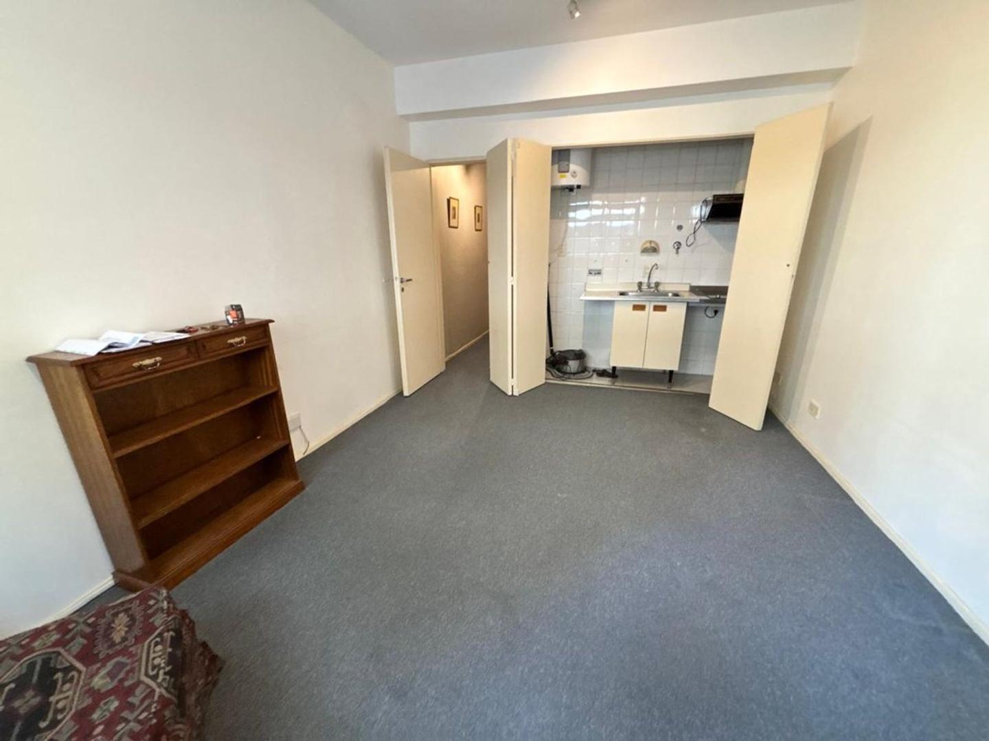 Departamento Venta monoambiente 58 años, 22m2, Austria 1900, Barrio ...