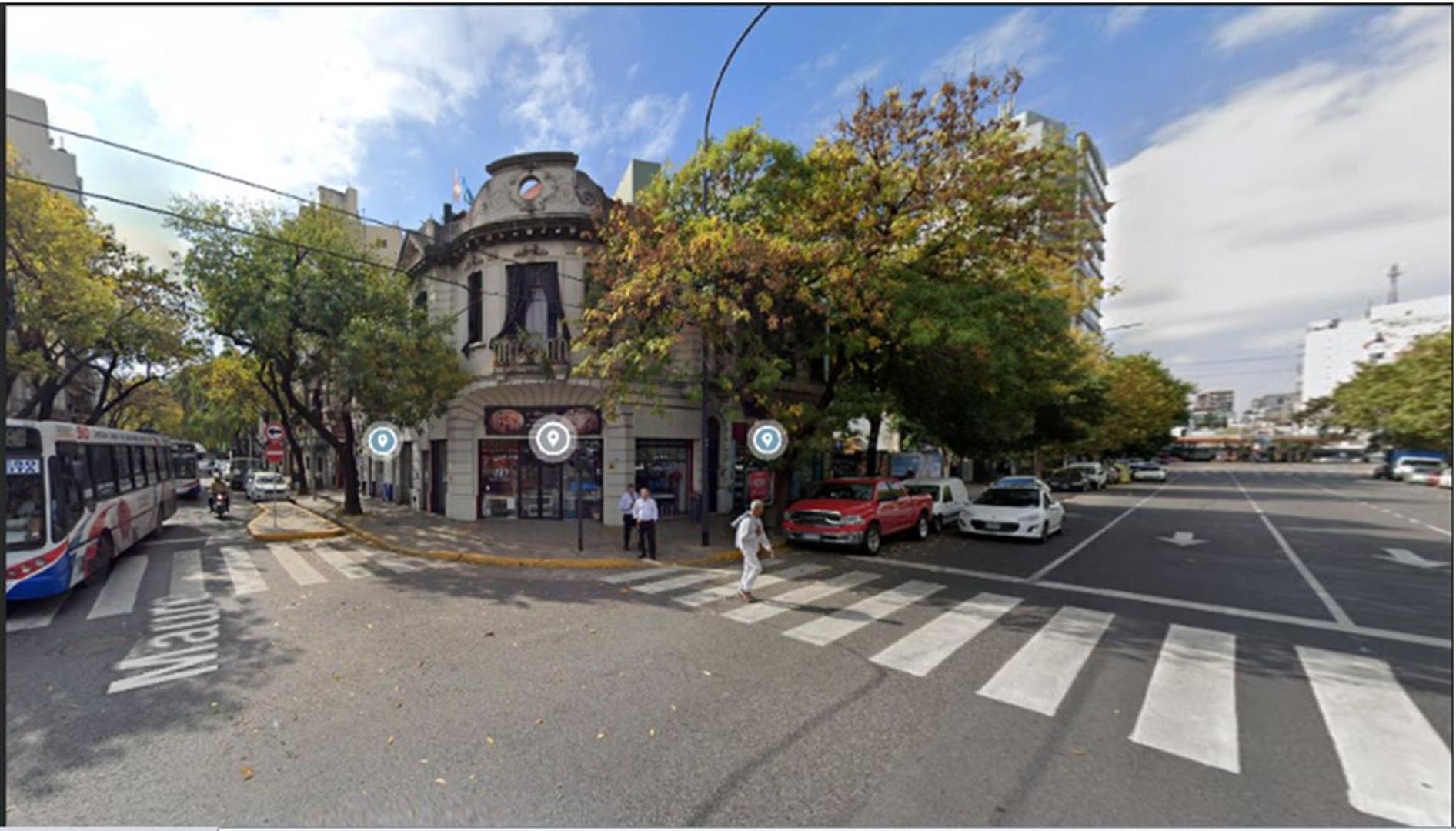 Venta Local, 64 años, Av Corrientes 6600, Chacarita | Argenprop