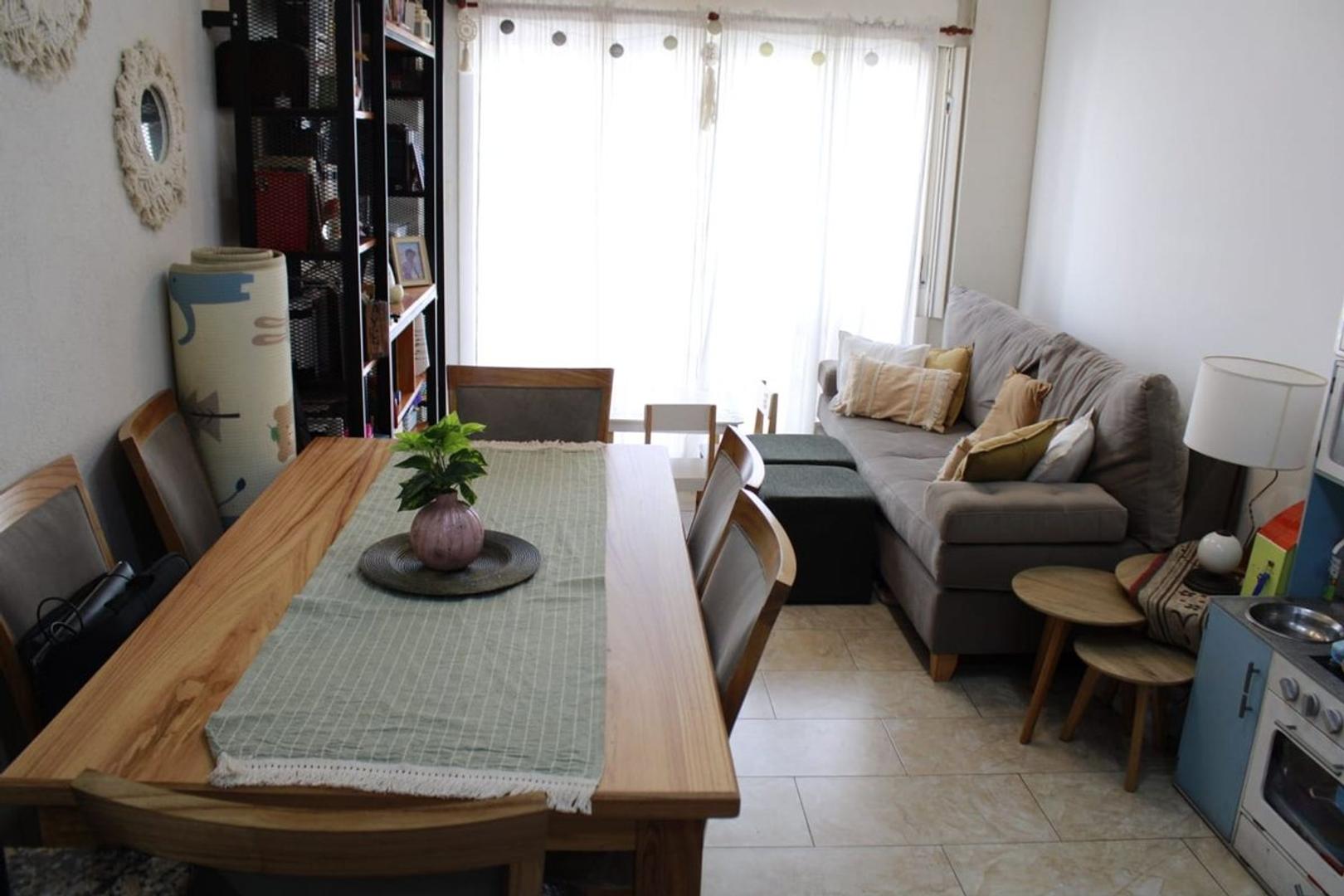 Venta Departamento 8 años 2 dormitorios, 47m2, 1 cochera, Cochabamba ...