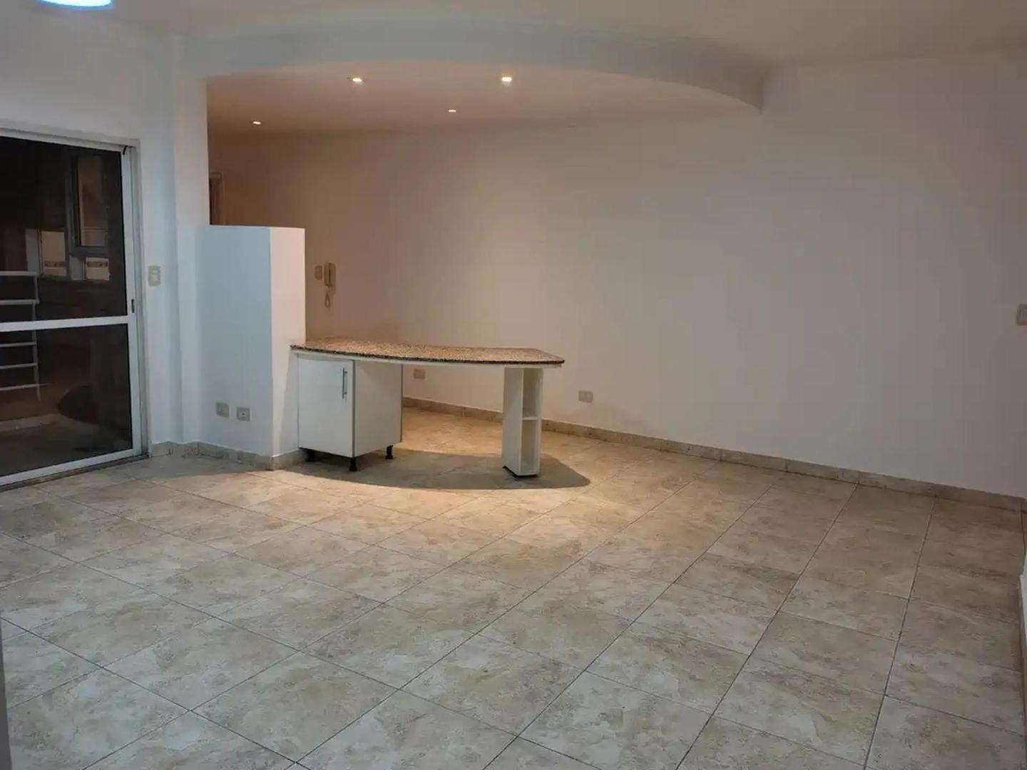 Departamento Venta 2 ambientes 15 años, 53m2, con balcón, Nogoya 3300 ...