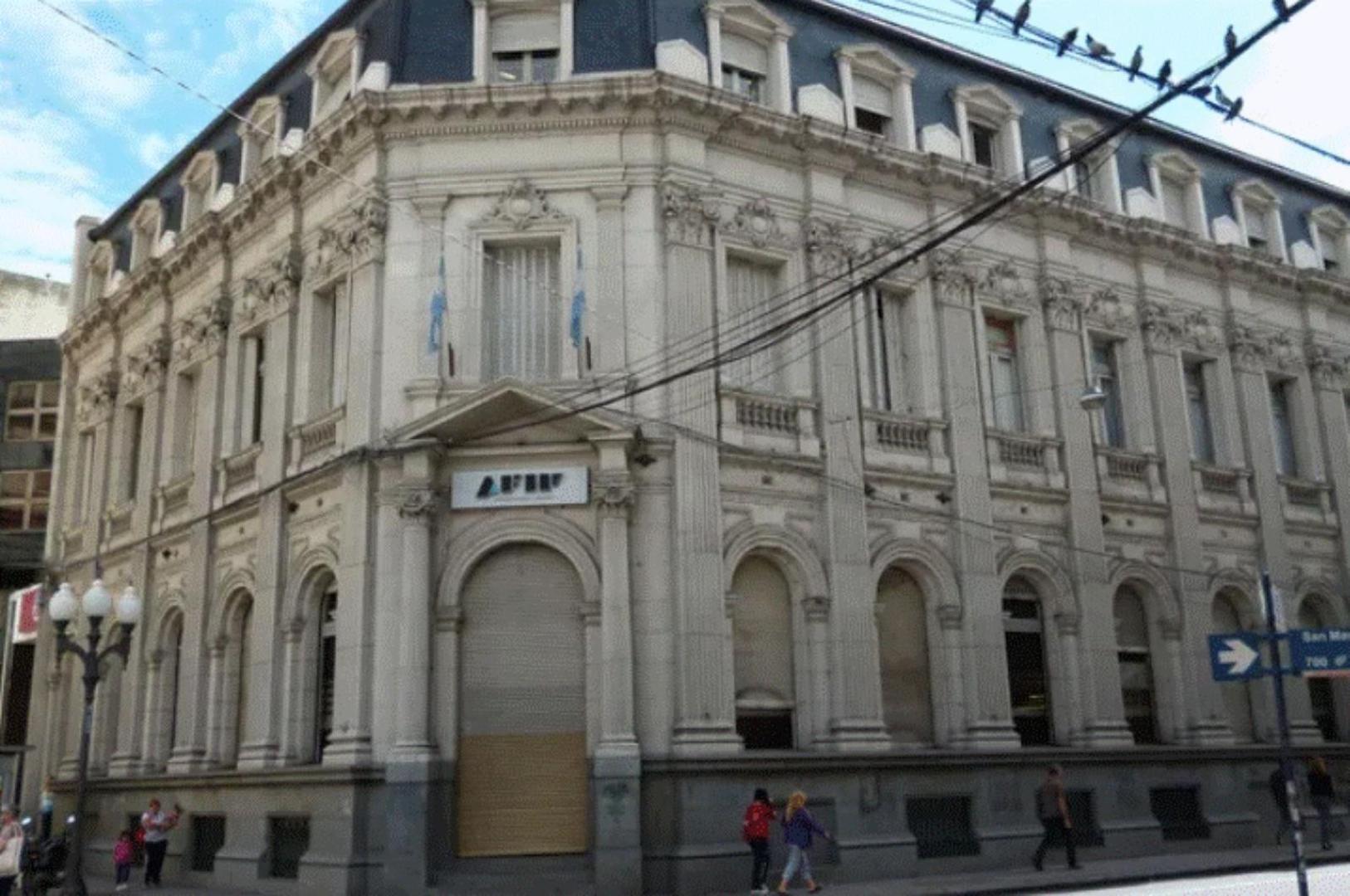 Venta Oficina, 2650m2, 78 años, San Martin 700, Centro, Santa Fe ...