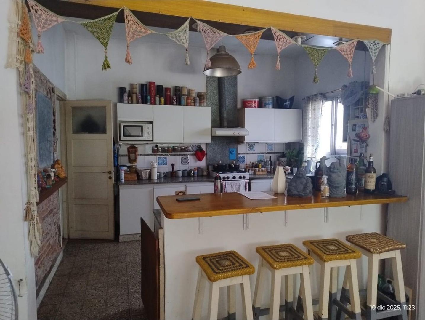 Venta Casa 3 dormitorios 42 años, 1 cochera, 175m2, Medrano 1300, Jose ...