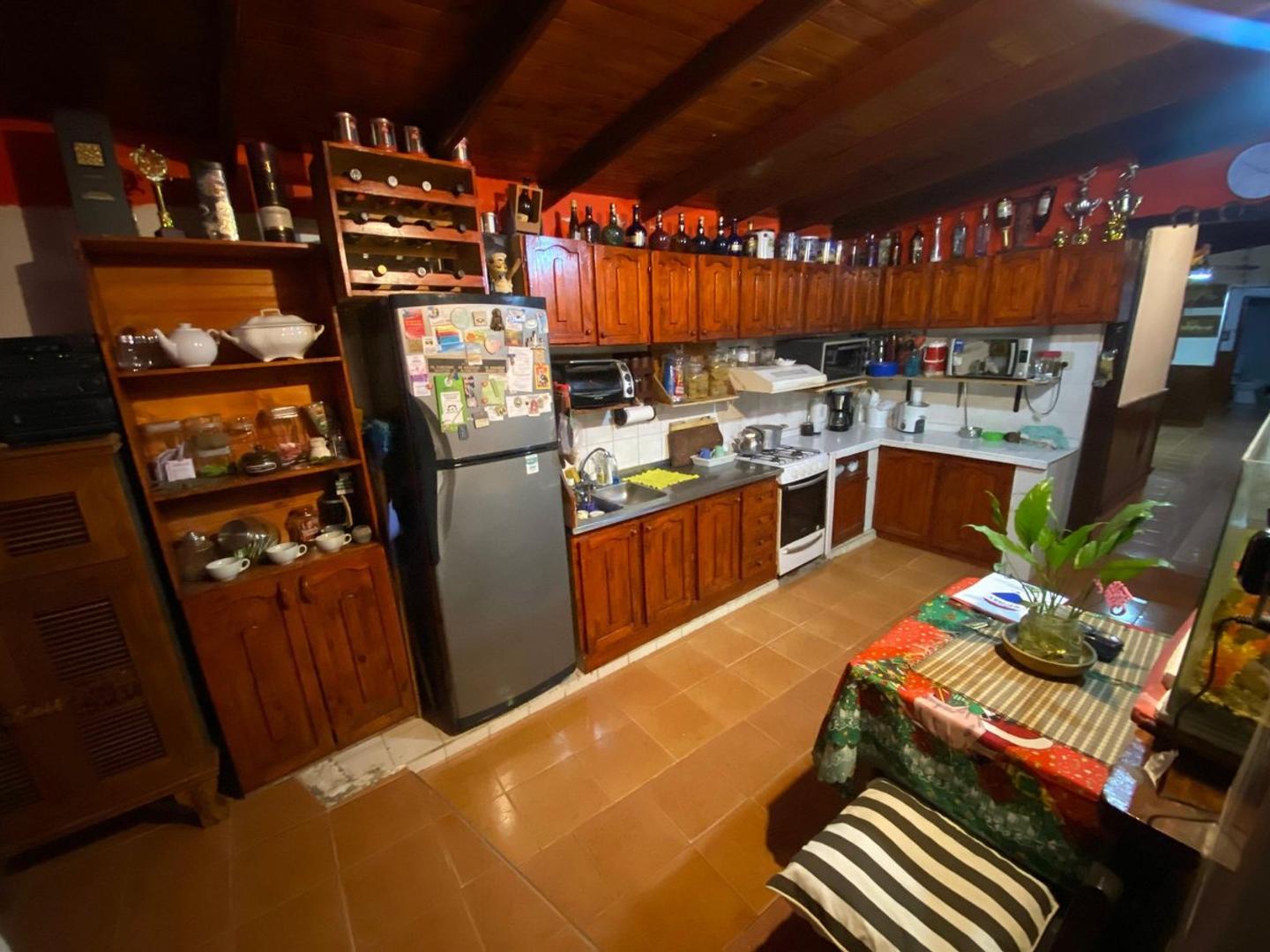 Casa Venta 36 años 3 ambientes, 2 cocheras, 280m2, Los Atacamas 4700 ...