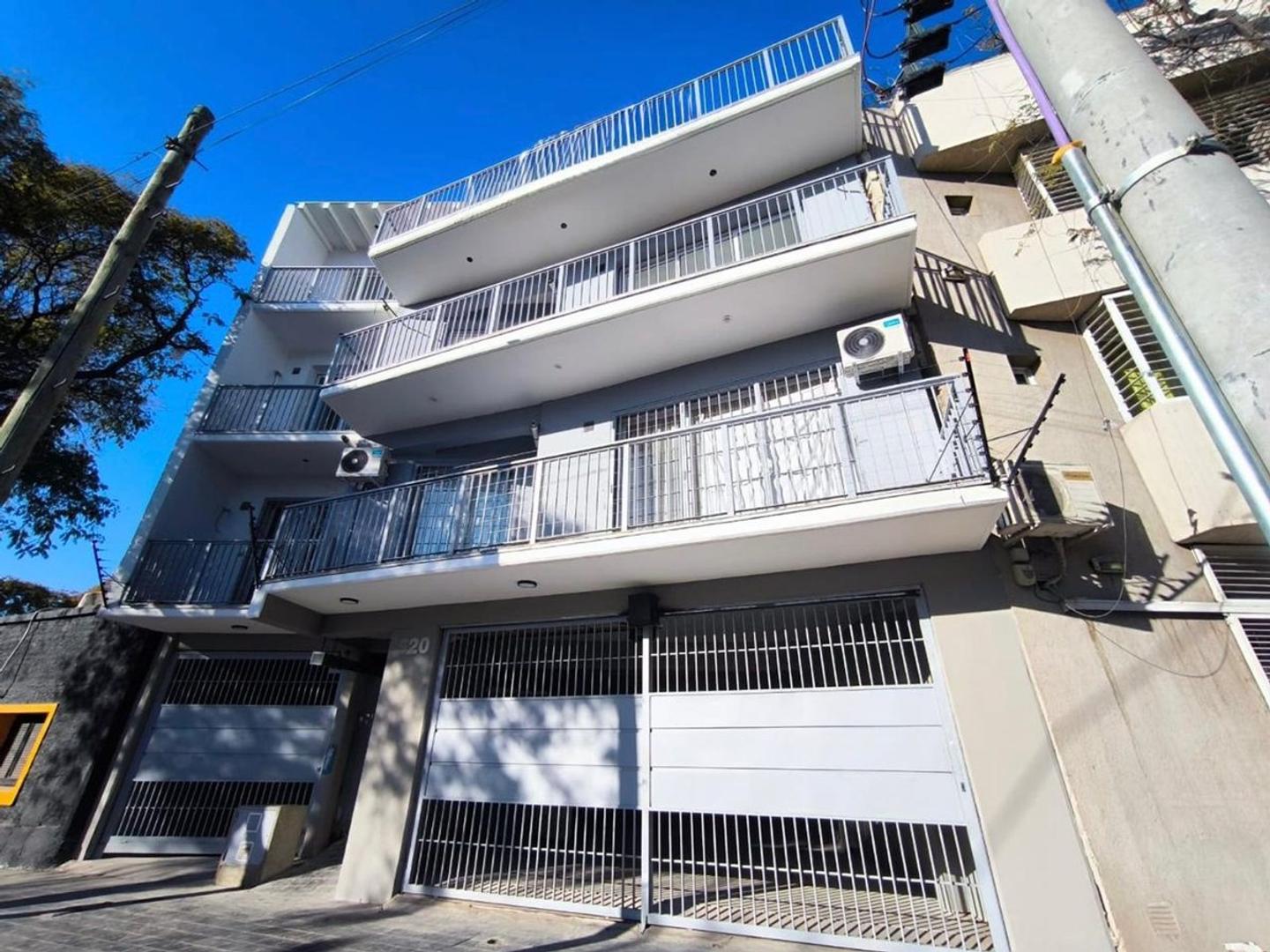 Venta Departamento 2 años 2 dormitorios, 65m2, con balcón, Arizu 500 ...