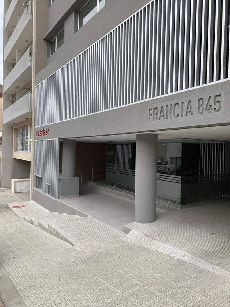 Departamento Alquiler 2 ambientes 9 años, 42m2, Francia 800, Comodoro ...