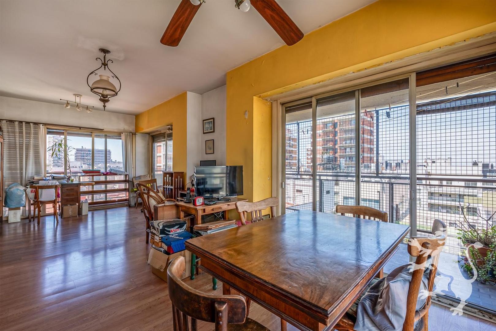 Venta Departamento 44 años 3 dormitorios, con balcón, Contrafrente ...