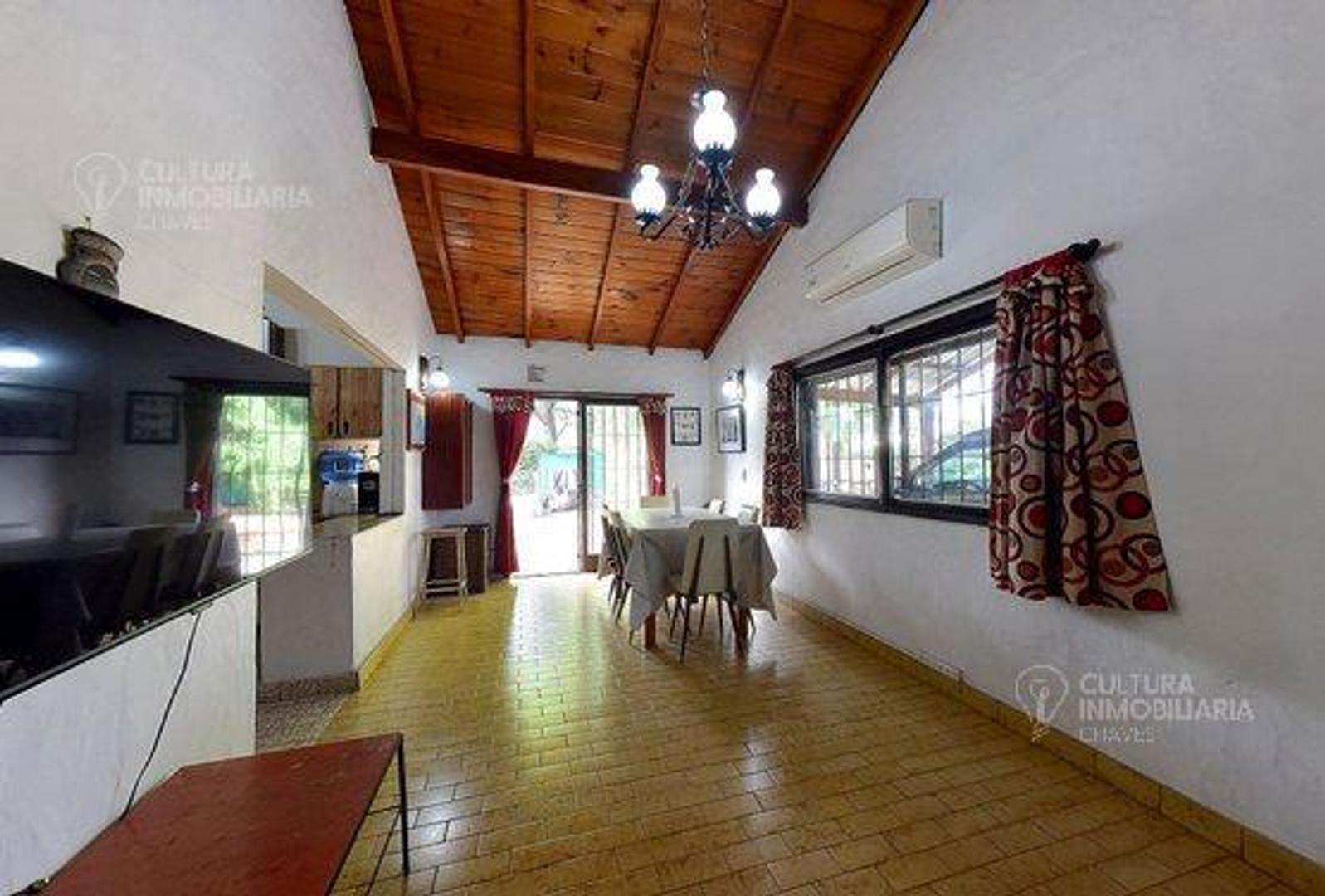 Venta Casa 3 dormitorios 41 años, 1 cochera, 68m2, Dean Funes 176, Merlo, Merlo | Argenprop