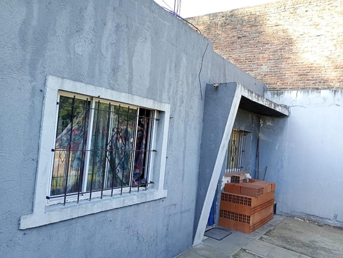 Casa Venta 35 años 3 ambientes, 1 cochera, 200m2, De Los Inmigrantes ...