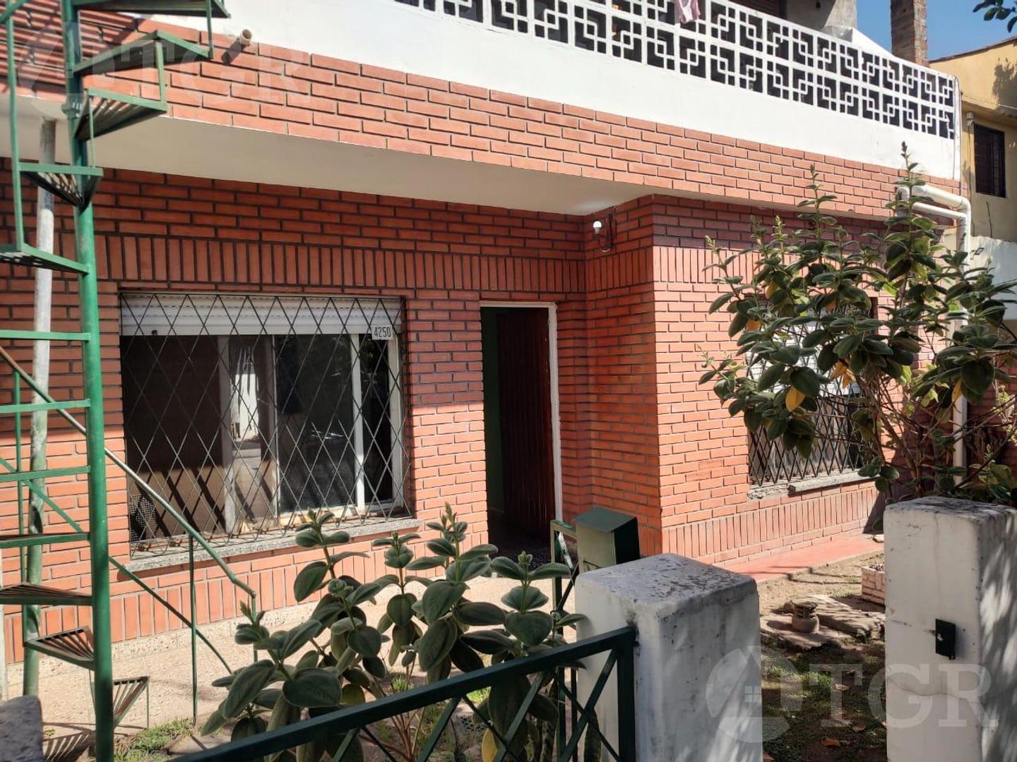 Venta PH 5 dormitorios 25 años, 80m2, Maipú 4200, Villa Ballester ...