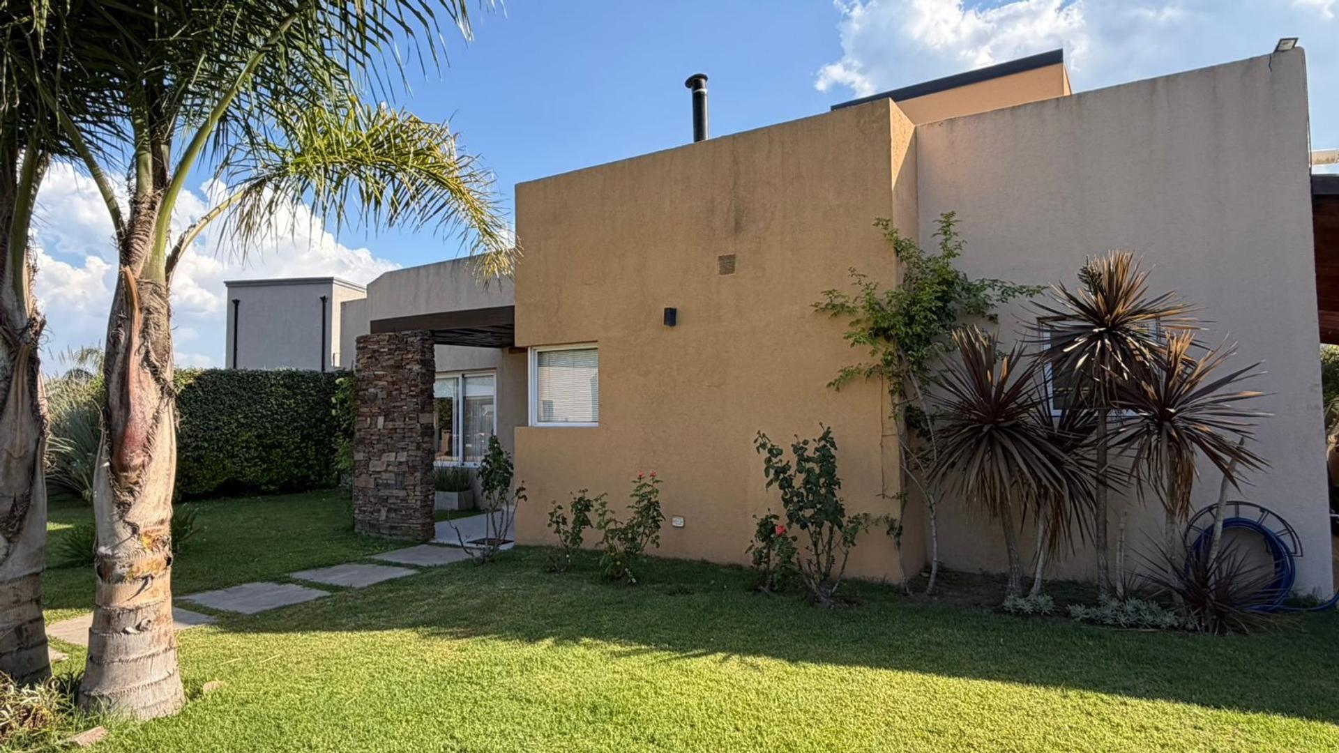 Casa Venta 3 ambientes, 403m2, Casa En Venta La Cañada-Los Arces, La ...