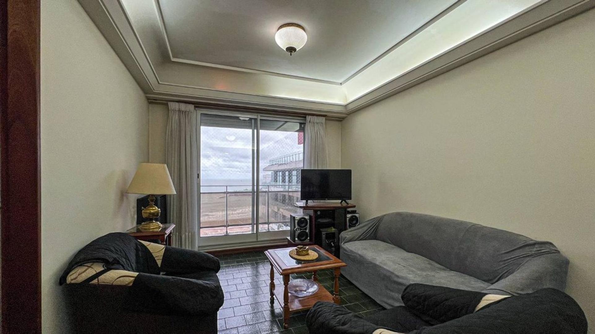 Venta Departamento 21 años 3 dormitorios, 74m2, 1 cochera, Mendoza 2100 ...