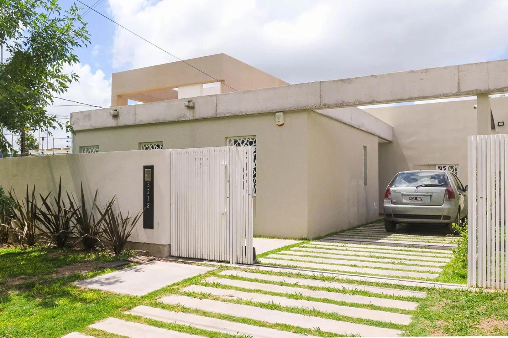 Casa en venta en 459 e/ 27 y 28 - City Bell - Argenprop