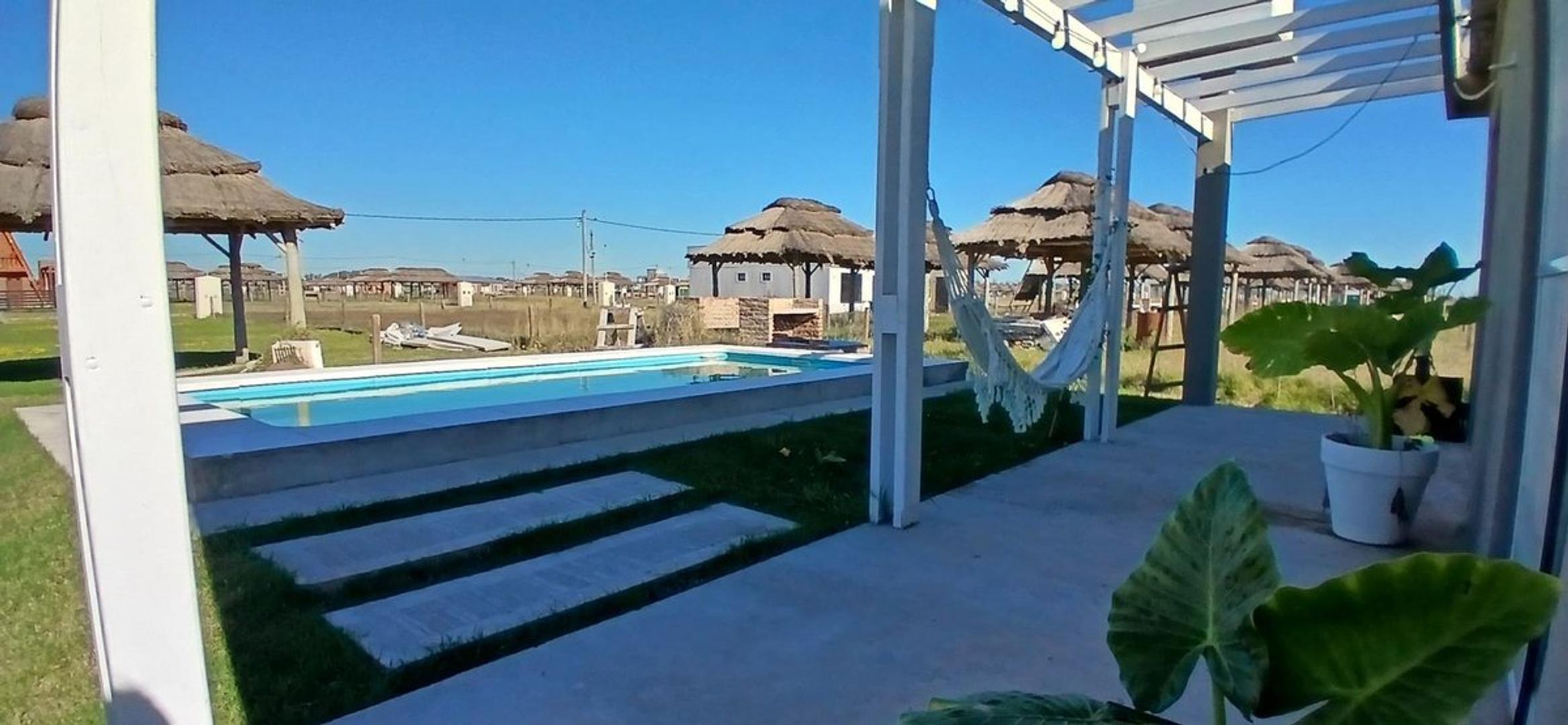 Casa Venta 2 años 4 ambientes, 1 cochera, 300m2, Calle Camino A Navarro ...