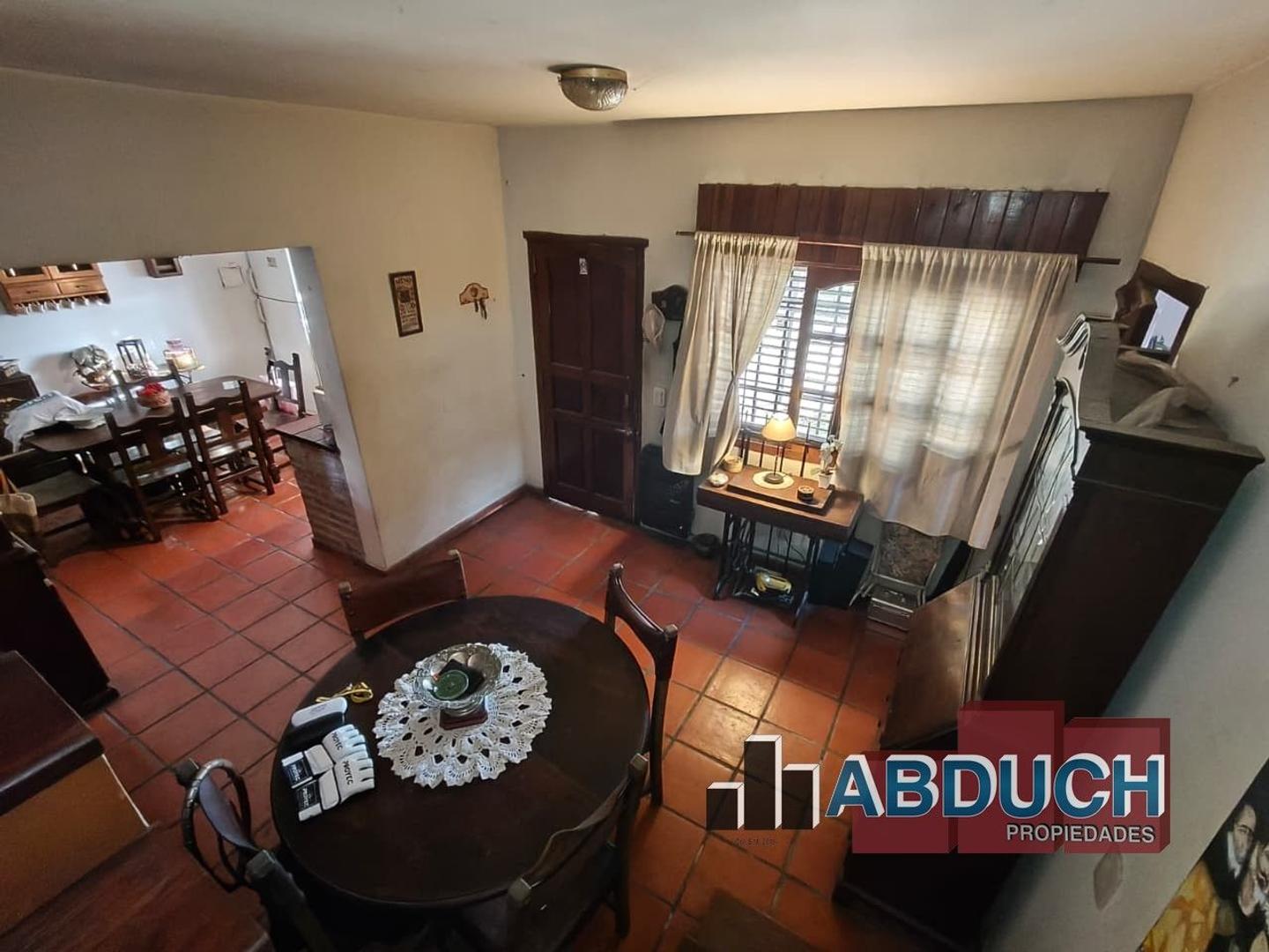Casa Venta 6 ambientes 27 años, Norte, 1 cochera, Belgrano 6500 ...