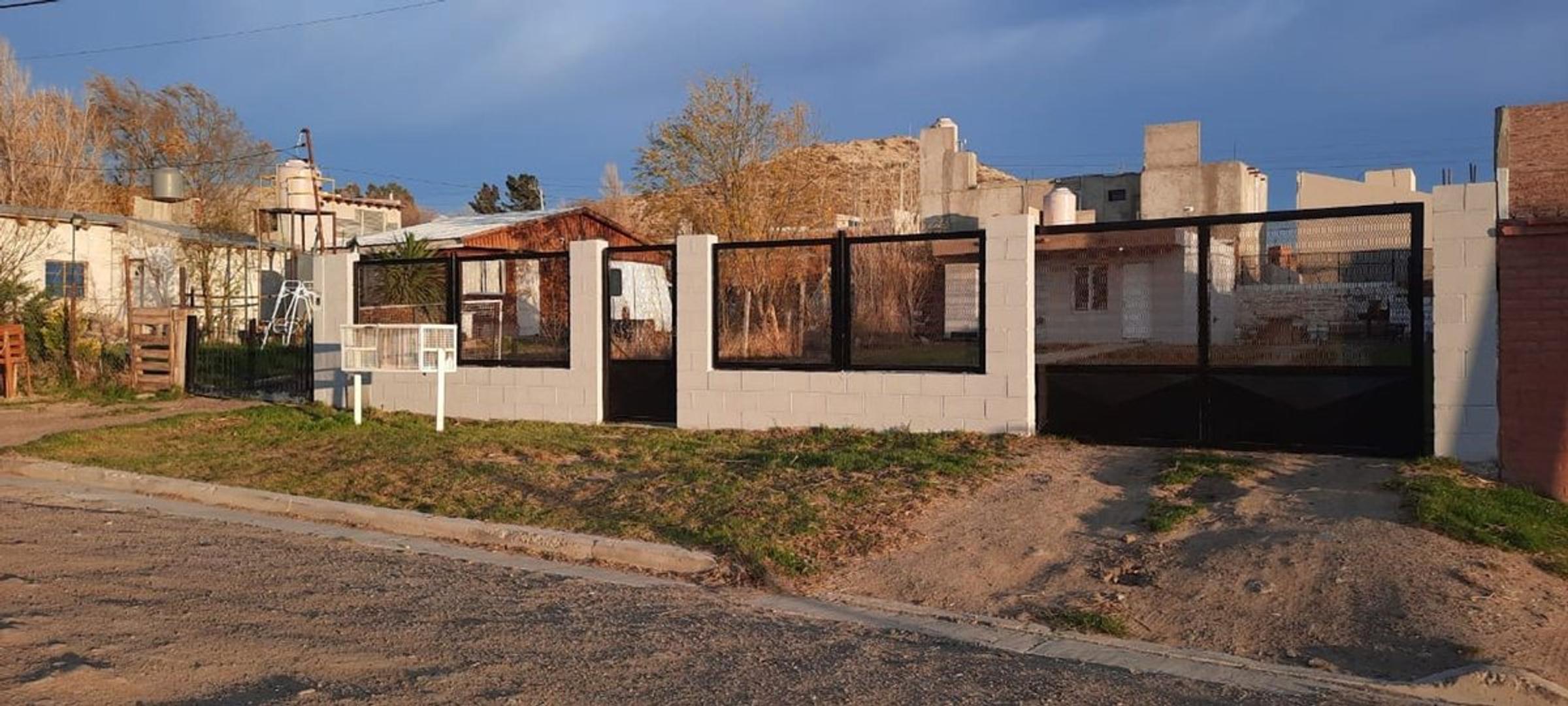 Venta Casa 7 años 2 dormitorios, 51m2, 2964 100, Comodoro Rivadavia ...