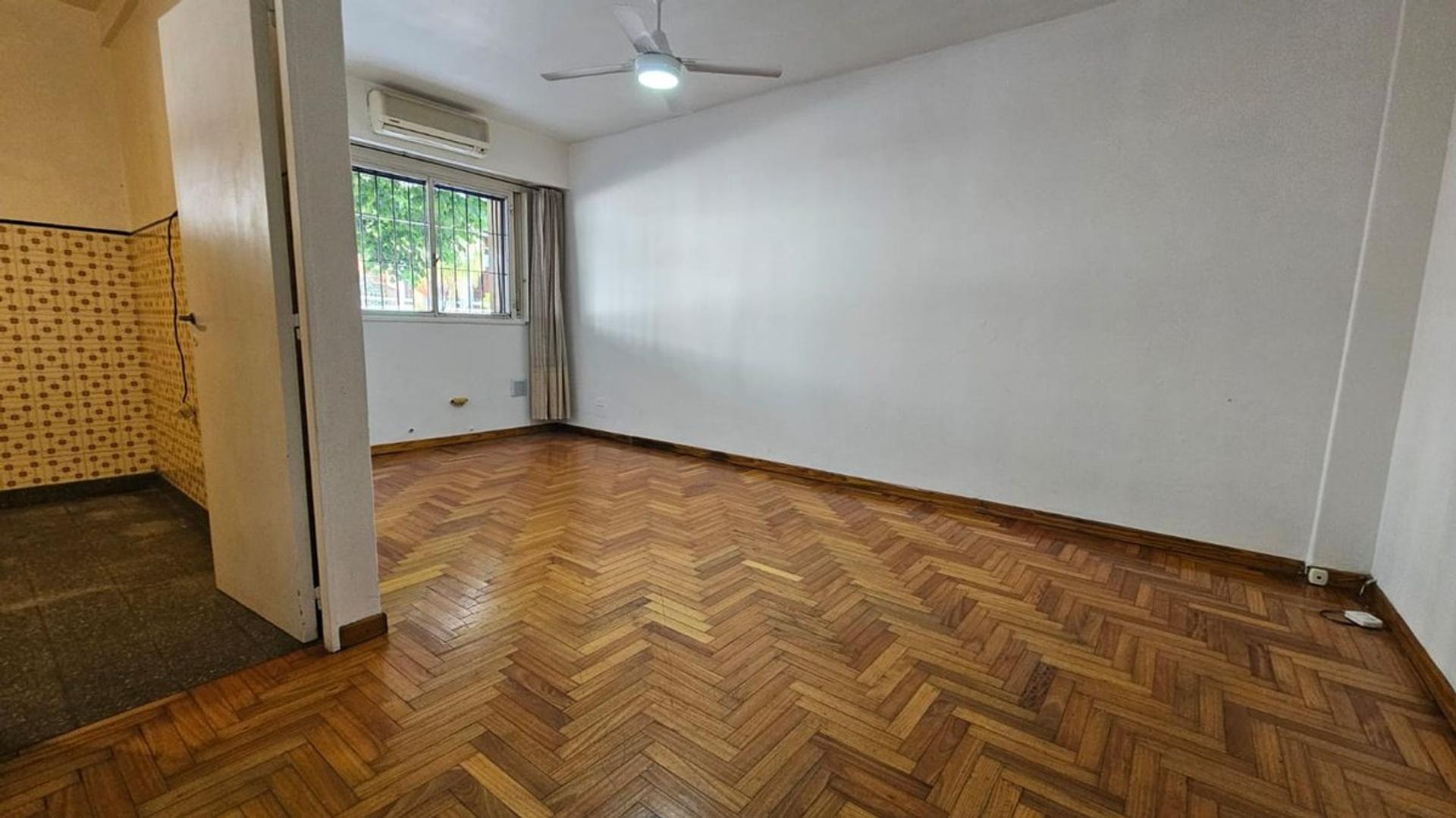 Departamento Venta 3 ambientes 64 años, 60m2, Frente, Nueva York 3500 ...